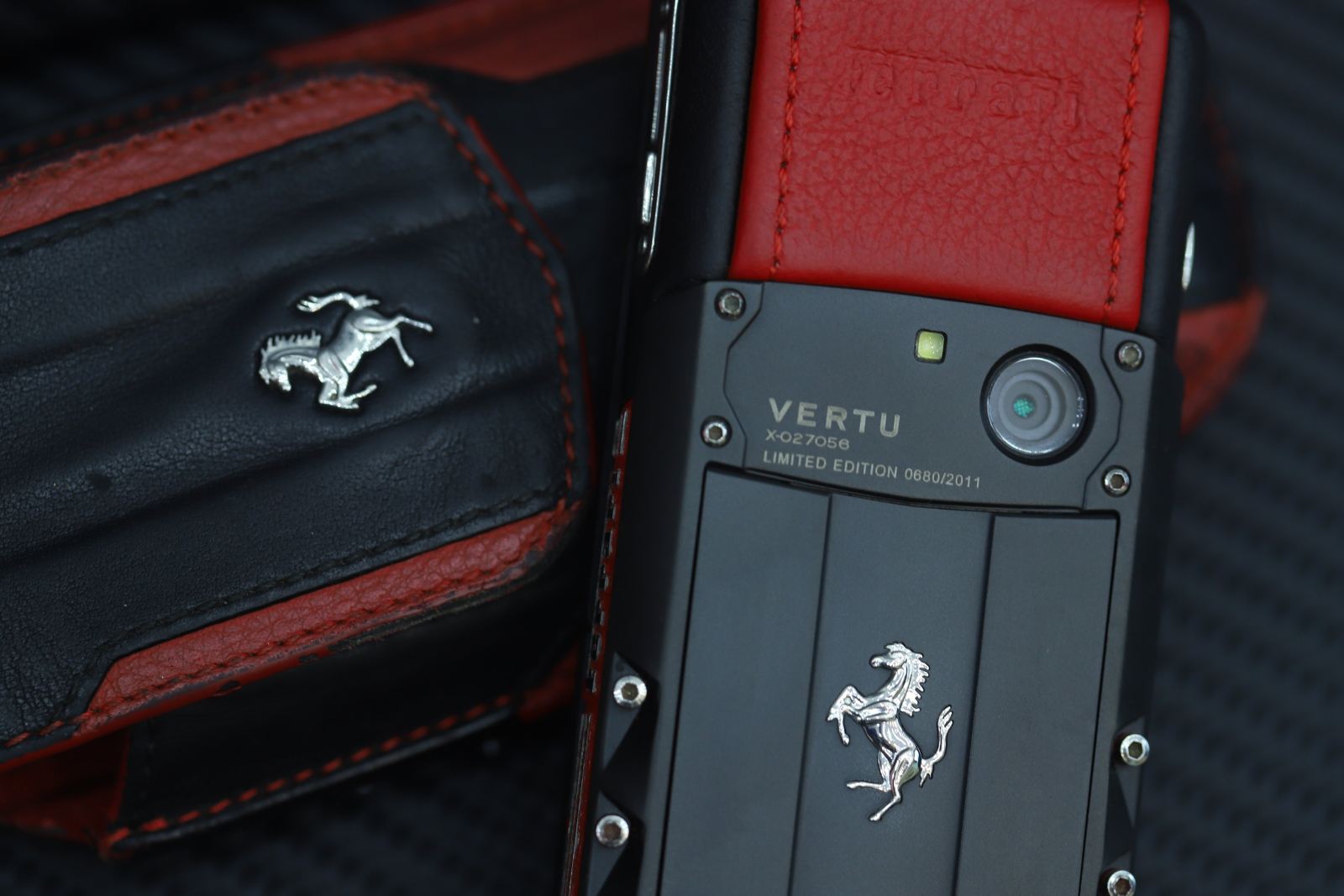 Vertu Ascent X Ceramic Ferari Red - Hùng Luxury