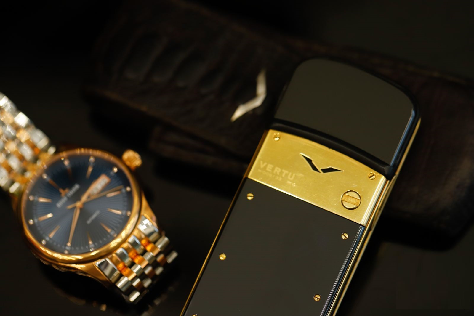Vertu Signature M Gold - Hùng Luxury